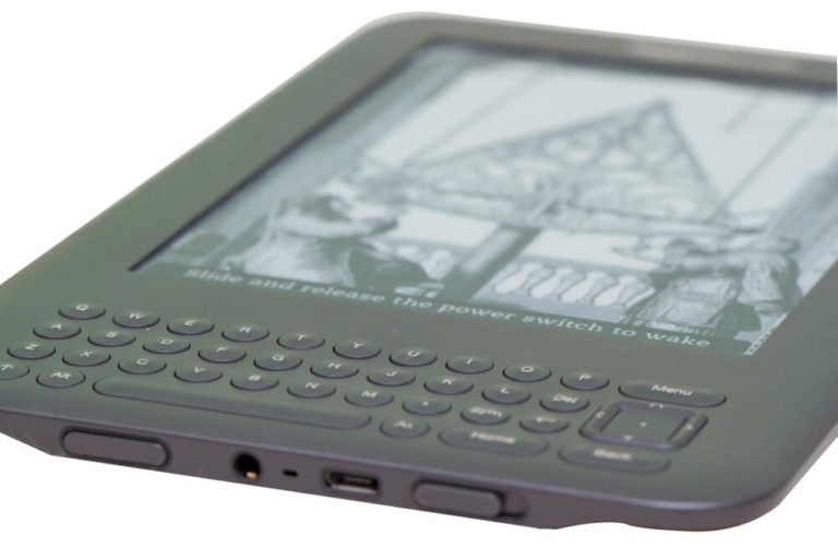 The Best Kindle in 2023: All Amazon E-reader Models Compared