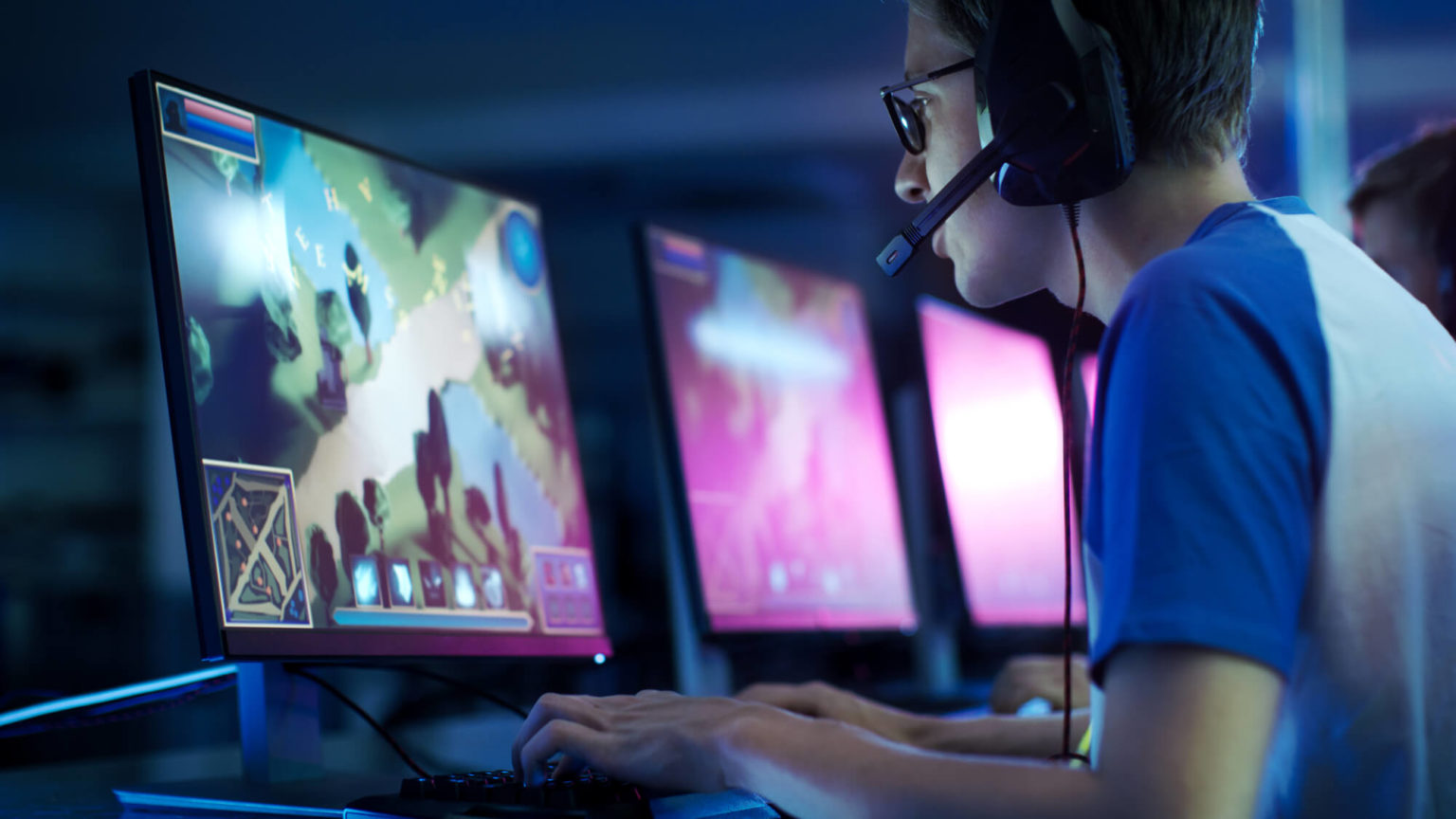 The Difference Between Latency vs Speed Explained